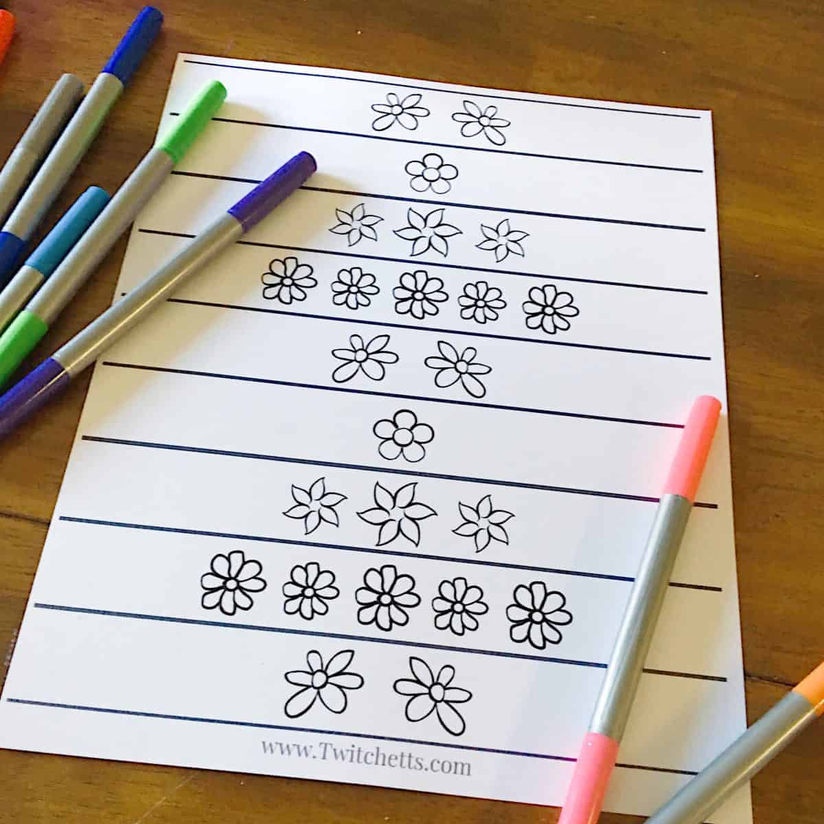 DiY Paper Bracelets for Kids - Free Printable - Twitchetts