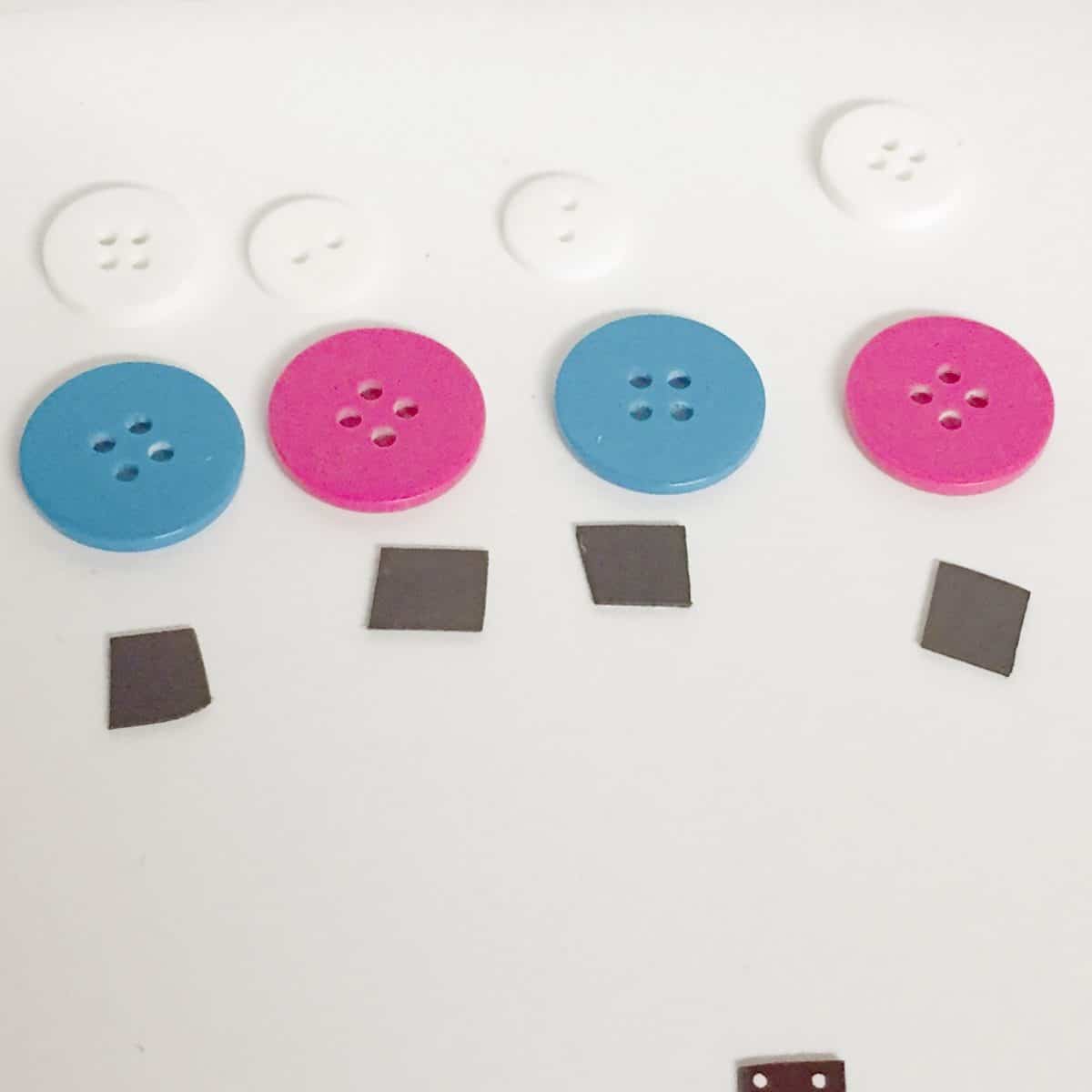 Button Tic Tac Toe - DiY Magnet Game - Twitchetts
