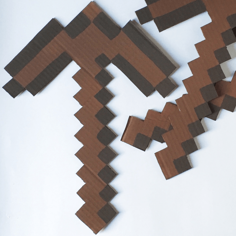 How to make a DIY Minecraft Pickaxe out of Cardboard - Twitchetts