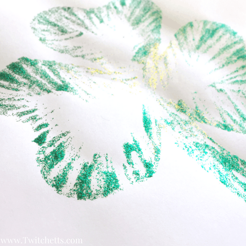Glitter Shamrocks ~ A Mostly Mess-Free St Patrick's Day Crafts For Kids