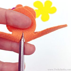 DIY Hug Time Bracelet ~ Add a hug time watch to your Trolls dress up!