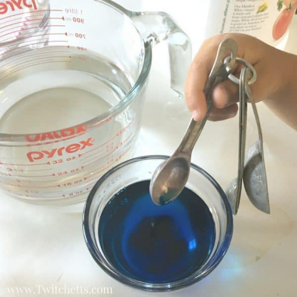 How to Dye Rocks with Food Coloring: With Video Tutorial - Twitchetts