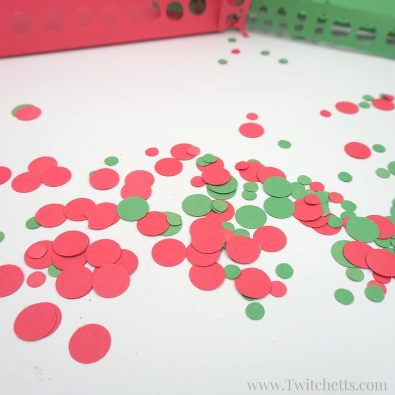 Apple Themed Fine Motor Activity - Twitchetts
