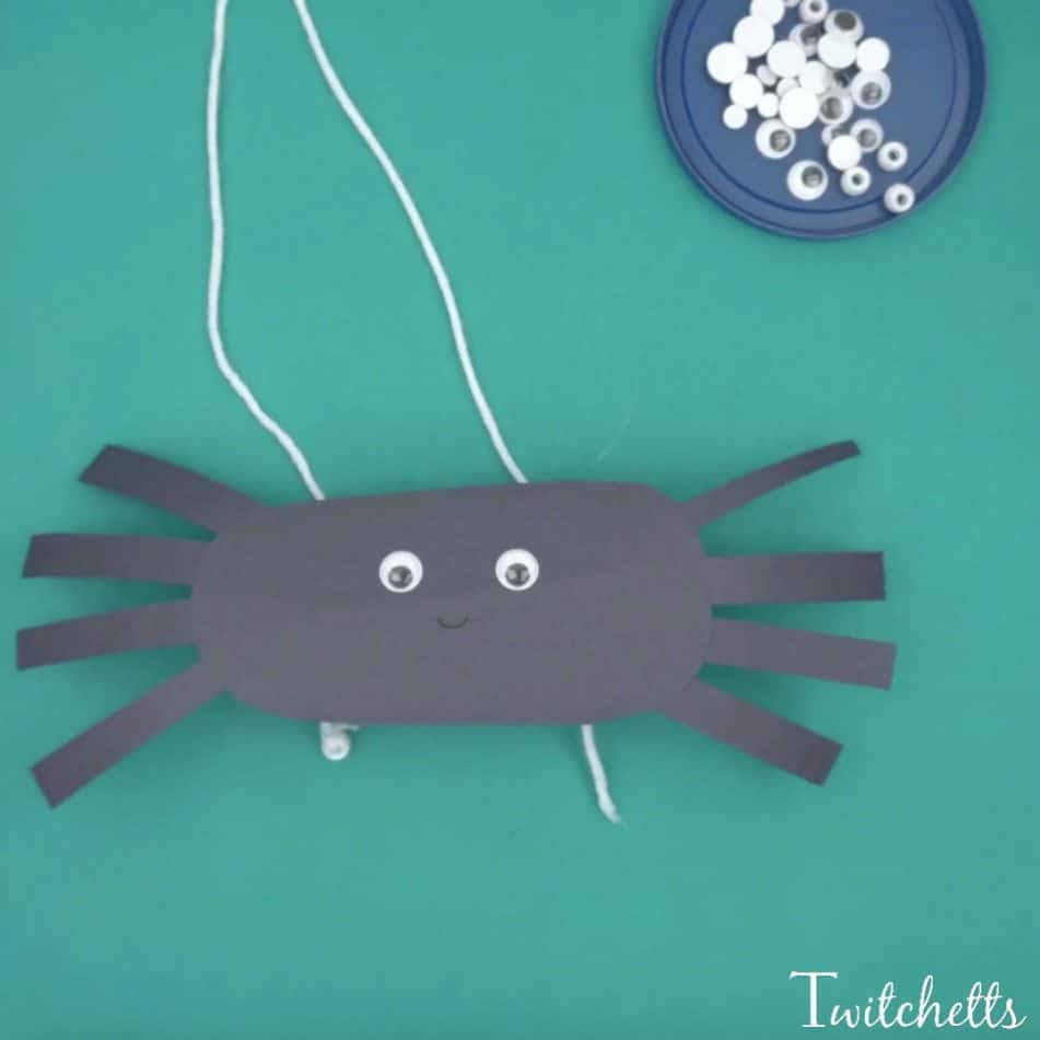 Climbing Construction Paper Spiders ~ Halloween Crafts for Kids