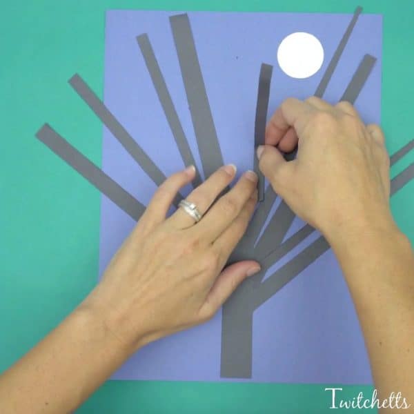 How to make an amazing 3D Halloween tree out of construction paper