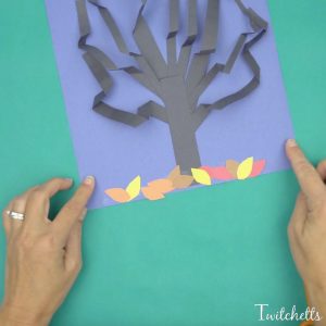 How to make an amazing 3D Halloween tree out of construction paper