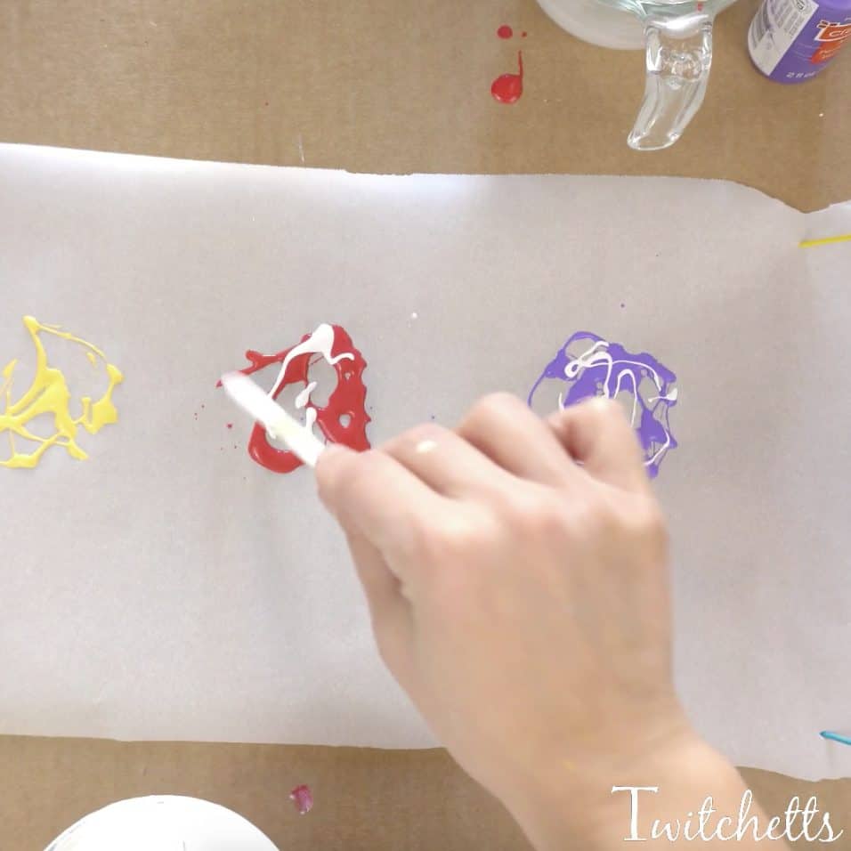 Press Painted Flowers ~ Creative Painting Ideas for Kids - Twitchetts