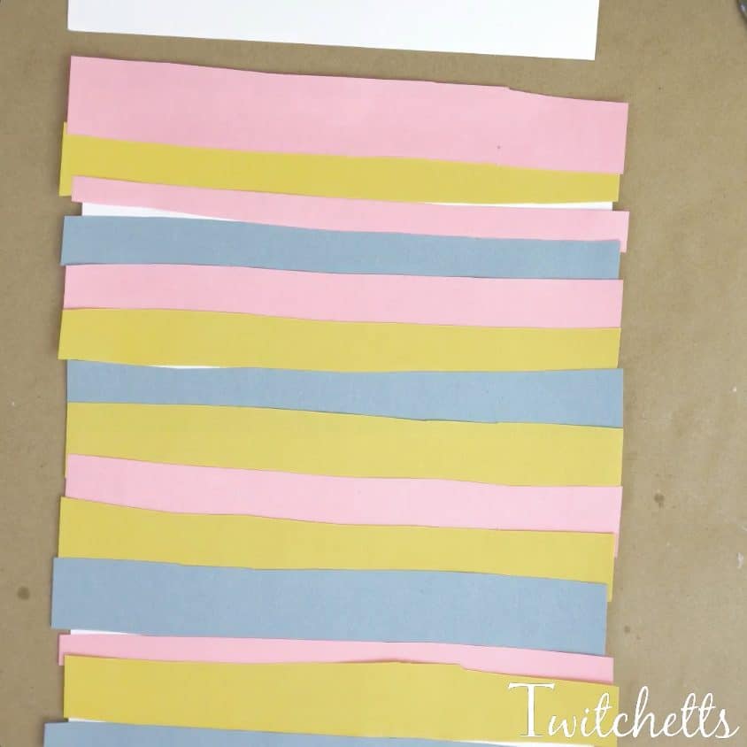 How to make an easy paper Easter egg - Twitchetts