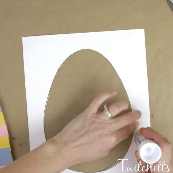 How to make an easy paper Easter egg - Twitchetts