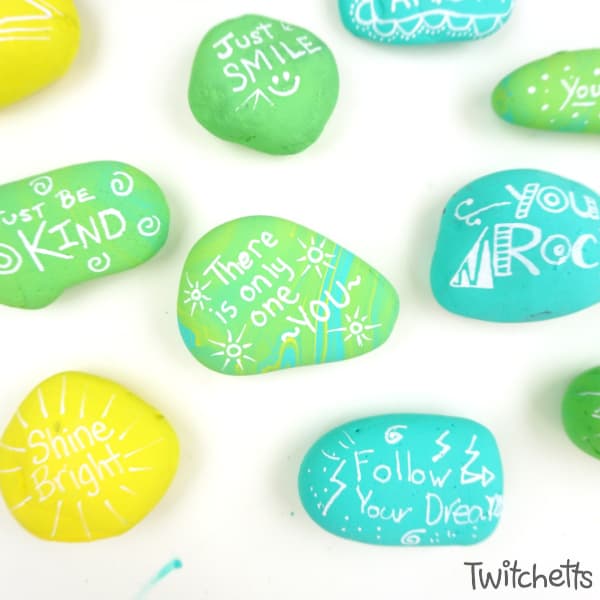 How to easily make kindness rocks with your kids. - Twitchetts