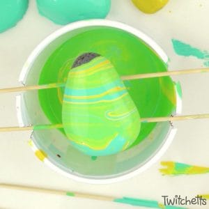 How to easily make kindness rocks with your kids. - Twitchetts