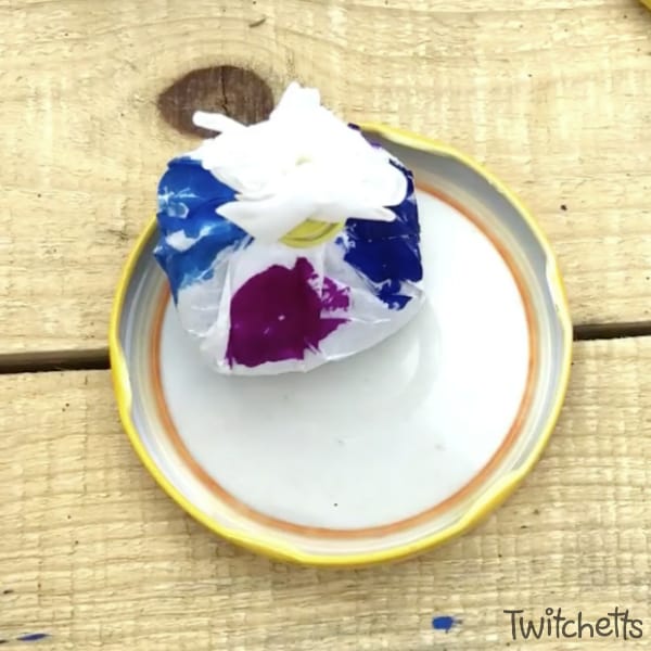 How to use coffee filters to make amazing rocks - Twitchetts