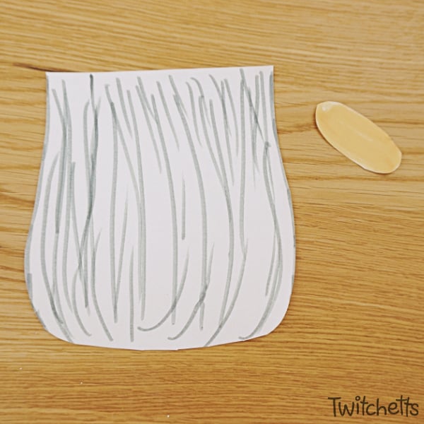 How to make an easy paper gnome craft - Twitchetts