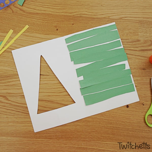How to make an easy paper Christmas tree & build scissor skills