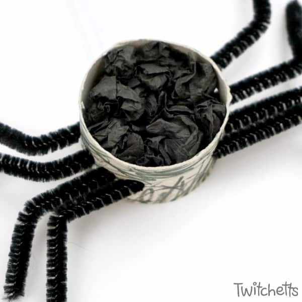 How to make fun crepe paper spiders - Twitchetts