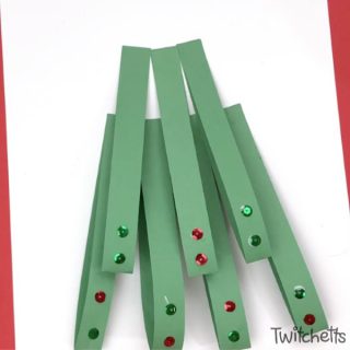 How to make a looped paper Christmas tree - Twitchetts