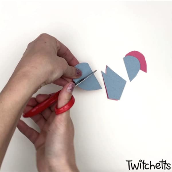 How to make fun mended paper hearts with construction paper - Twitchetts