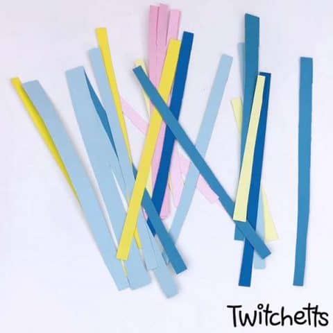 How to make an easy preschool cross craft - Twitchetts