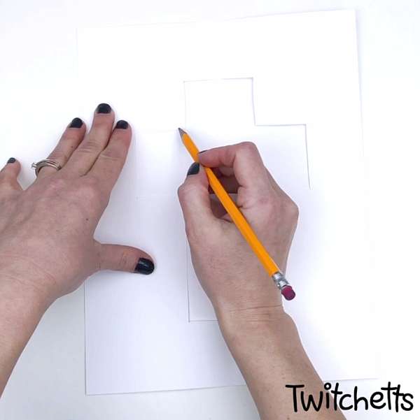 How to make an easy preschool cross craft - Twitchetts