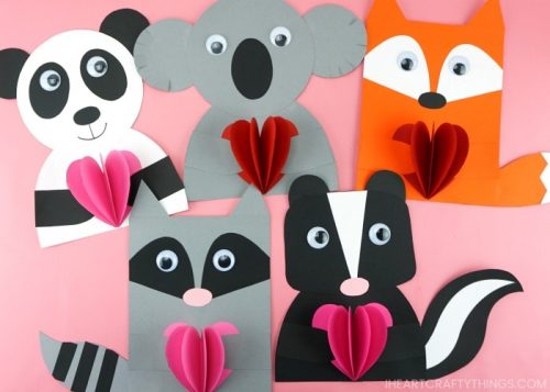 20 Construction Paper Valentine Crafts For Kids - Twitchetts