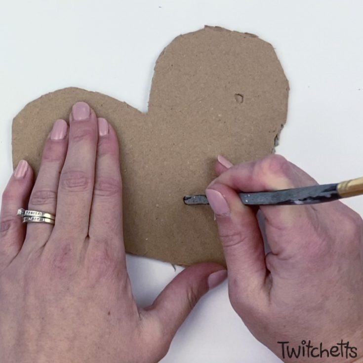 How to make Heart Decorations out of Cardboard - Twitchetts