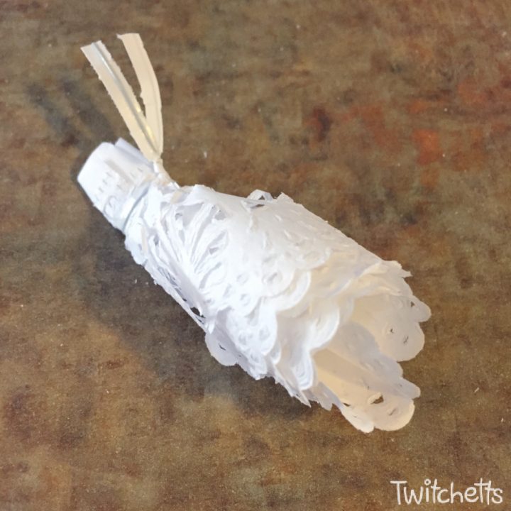 How to make paper doily flowers: an easy rose craft - Twitchetts