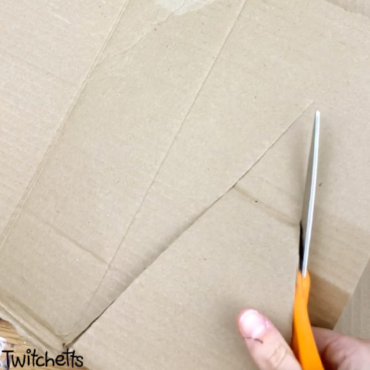 An Easy Triangle Craft for Preschoolers that uses Cardboard - Twitchetts
