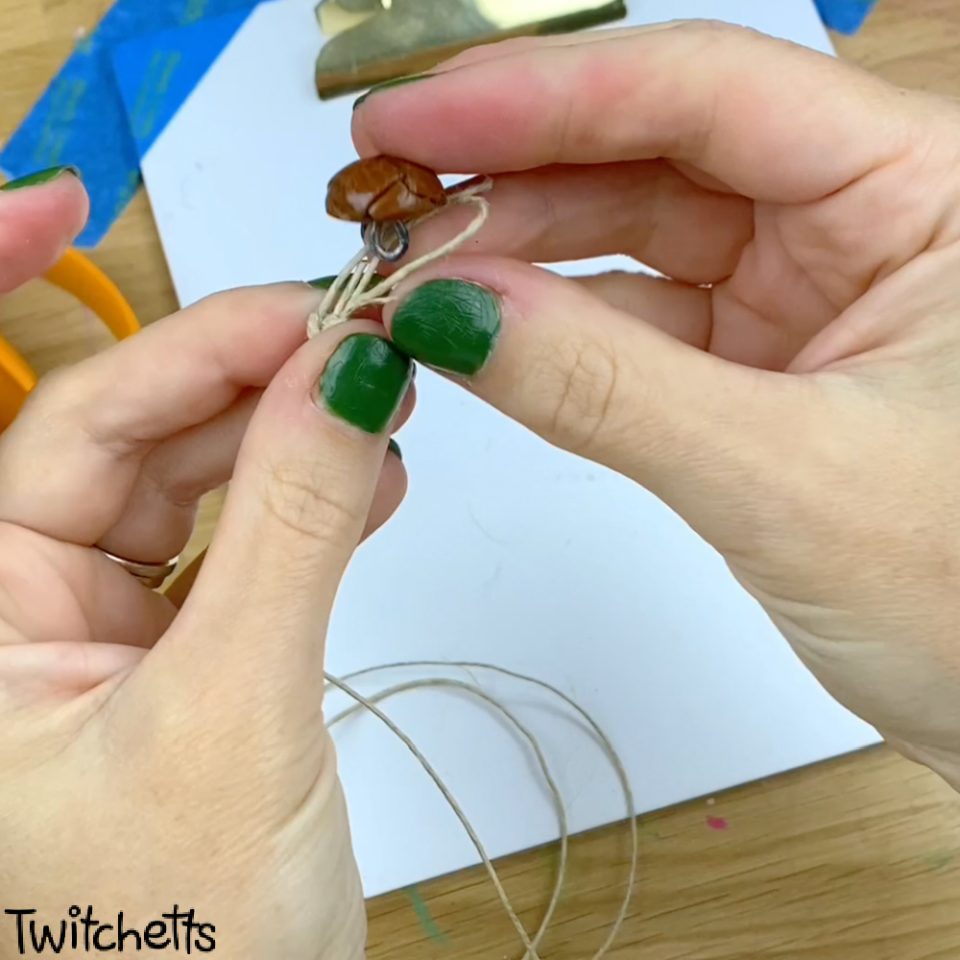 How to make a Chinese Staircase Hemp Bracelet with Beads